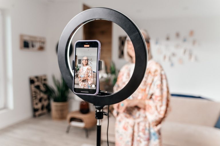 Instagram Influencer Marketing: Simple Guide - trendHERO